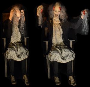 Hair Puller : Poison Props Animatronic Prop